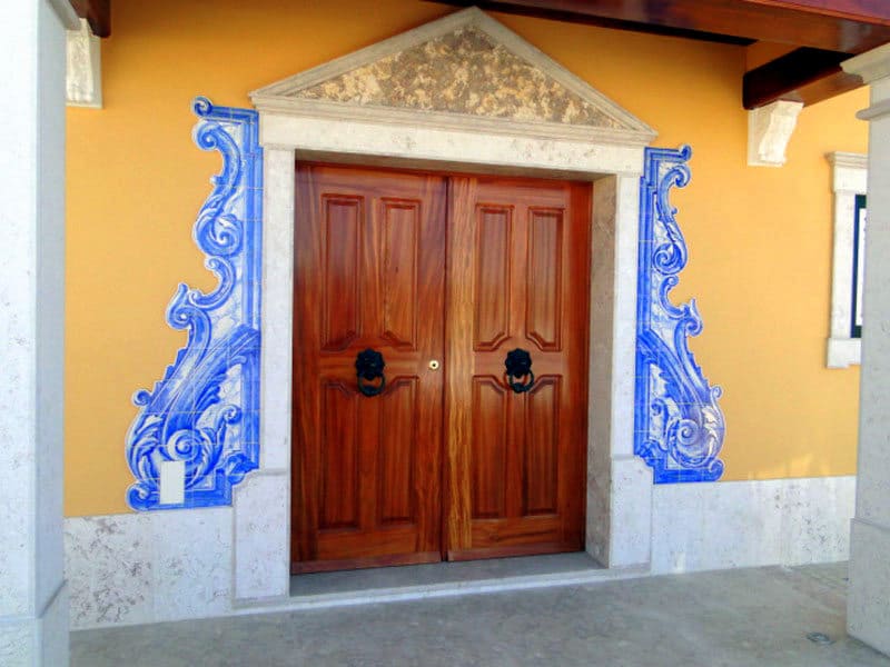 Cantarias em Lioz Bujardado - Manuel & Cardoso